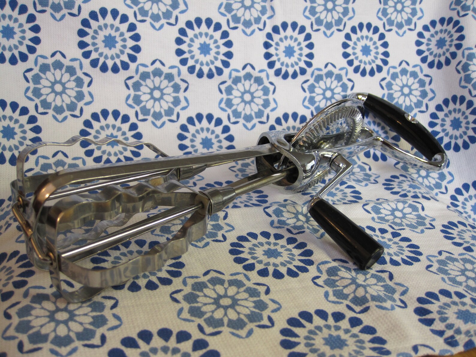 Vintage Flint Ecko Best Egg Beater Hand Mixer Arrowhead Wavy | Etsy
