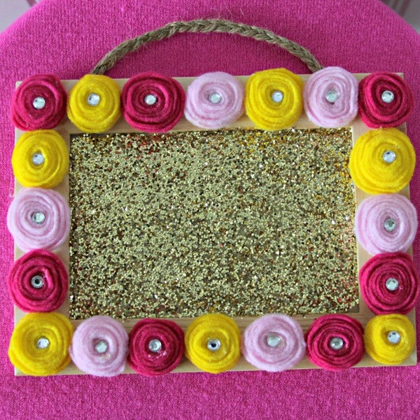 Felt Flower Plaque - Etsy