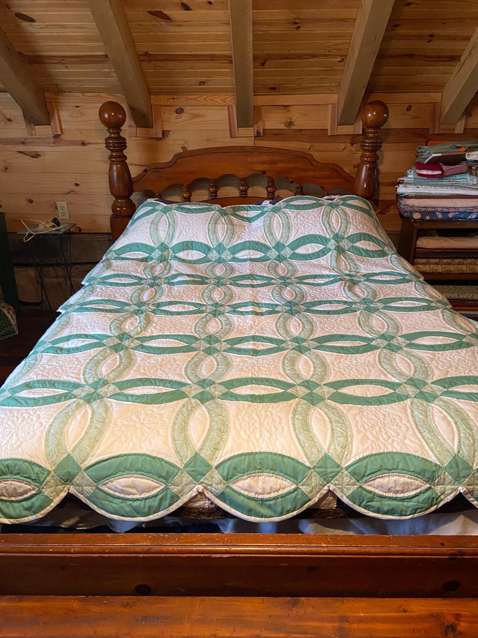 Irish Chain Quilt. Hand Pieced and HAND QUILTED. - Etsy