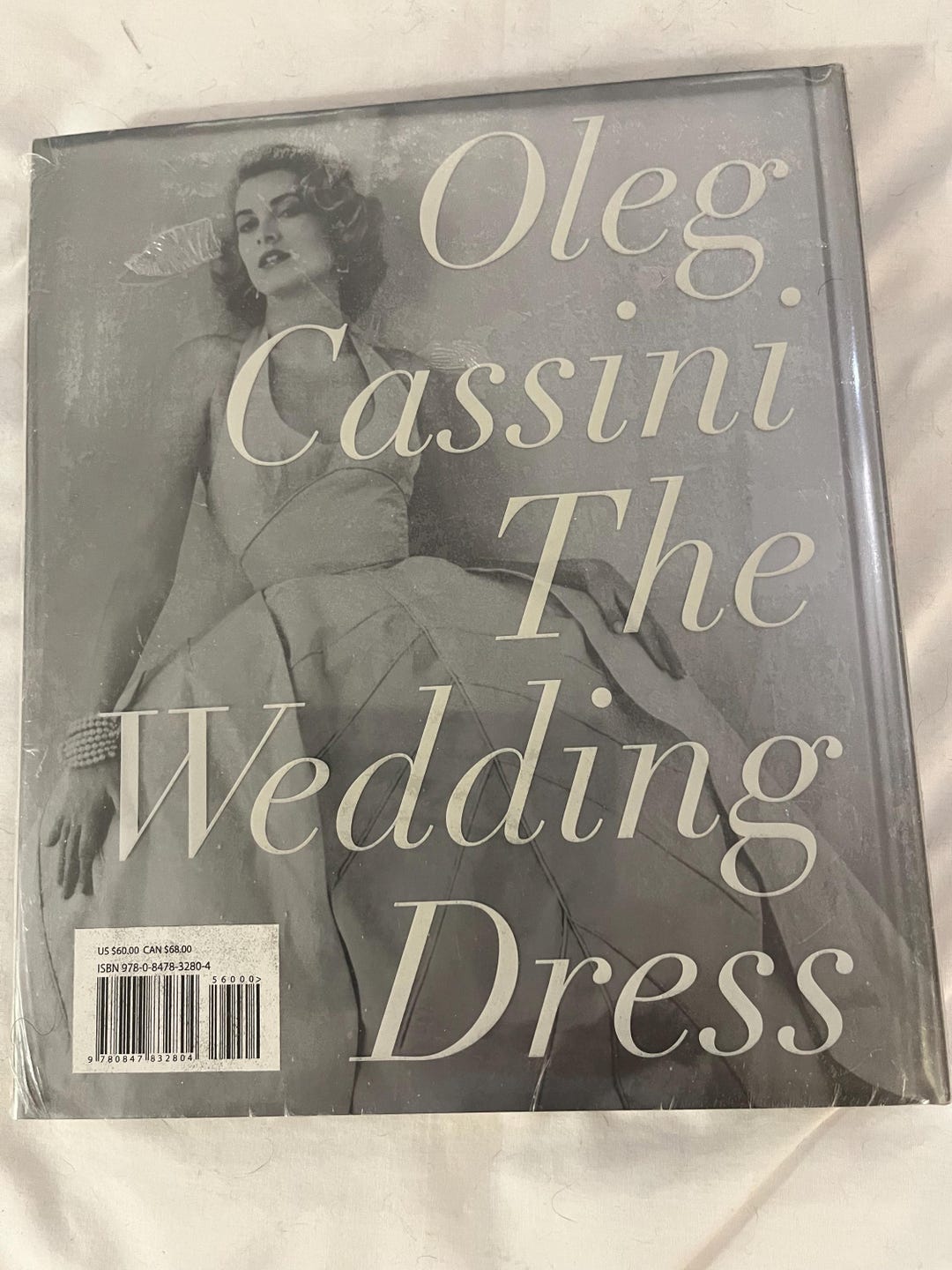 Vintage Oleg Cassini Book the Wedding Dress - Etsy