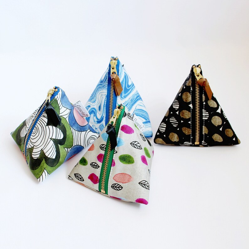 Triangle Pouch Mila - Etsy
