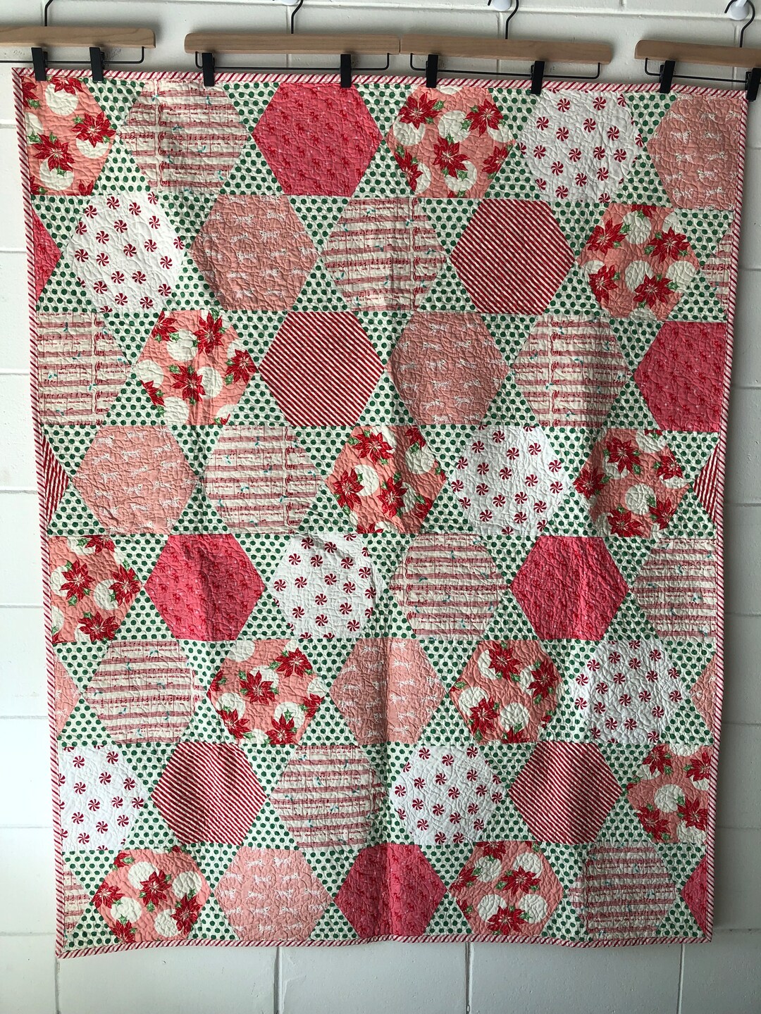 Holiday Candy Dish Jumble Quilt - FINISHED QUILT - Etsy