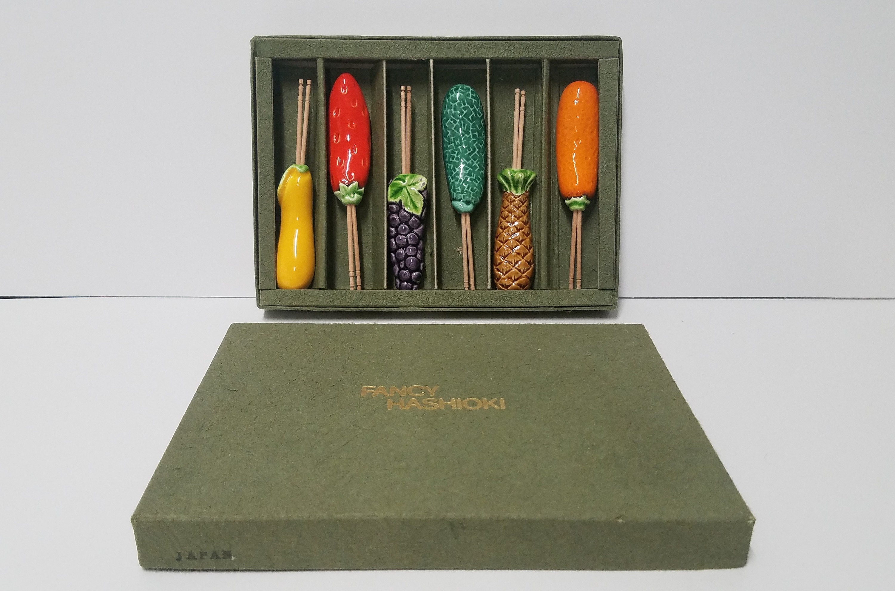 Vintage Mid-century Fancy Hashioki Sushi Chopstick Holder Ceramic Set ...