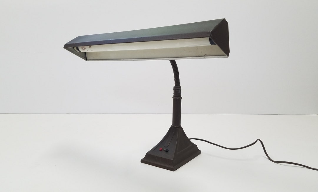 Vintage Mid Century Flourescent Light Desk Lamp - Etsy