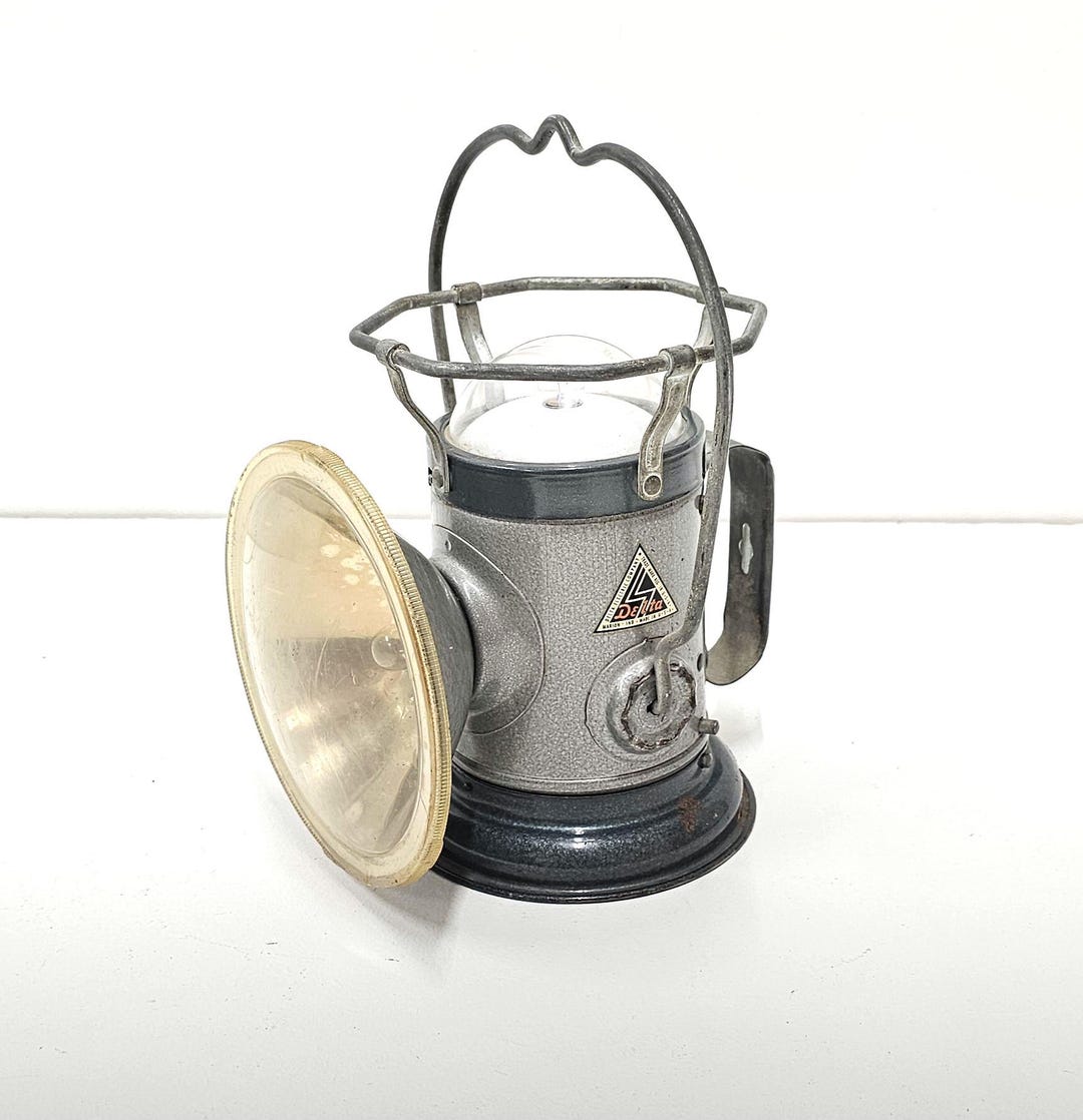 Vintage Delta Powerlite Lantern - Railroad Style Lantern - Etsy