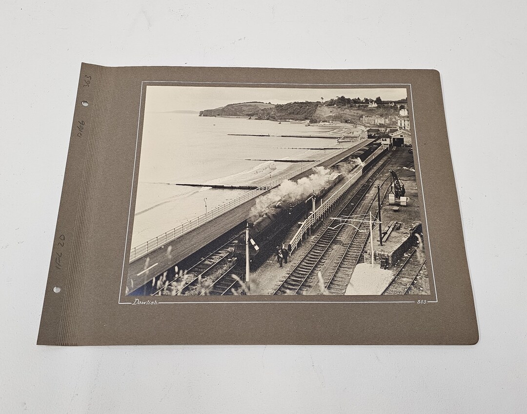 Vintage 1930's Silver Gelatin Photograph of Dawlish, England With King ...