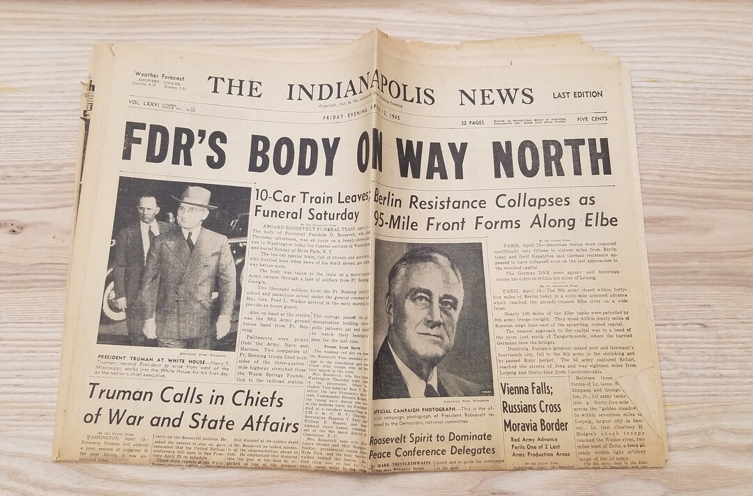 Vintage 1945 Roosevelt FDR Funeral Body Heading North Indianapolis ...