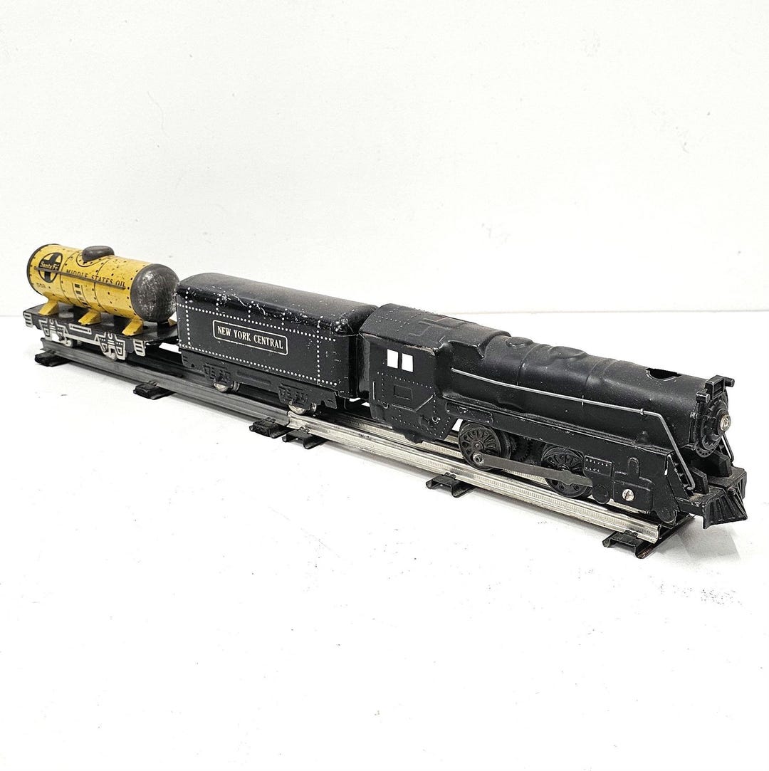 Vintage 1950s Marx Train Set: Steam Engine, Coal Car, Oil Car - Etsy