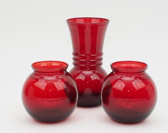 Red glass vases | Etsy