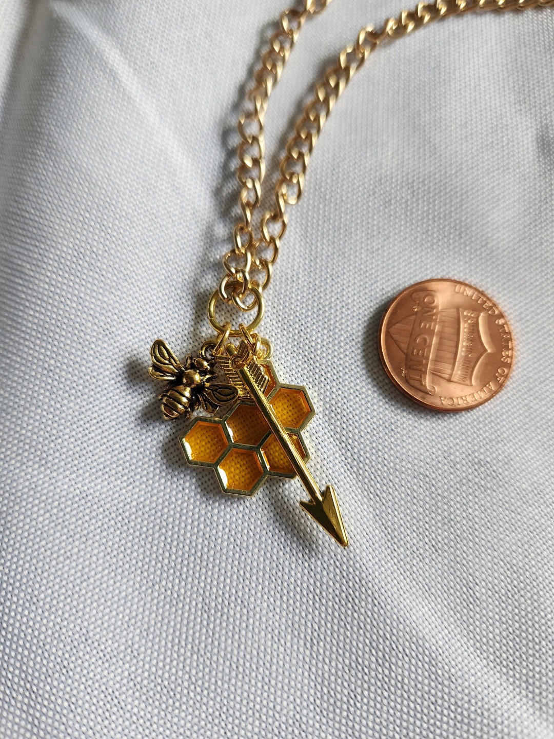 Bees and Arrows! - Sera Inspired - Etsy