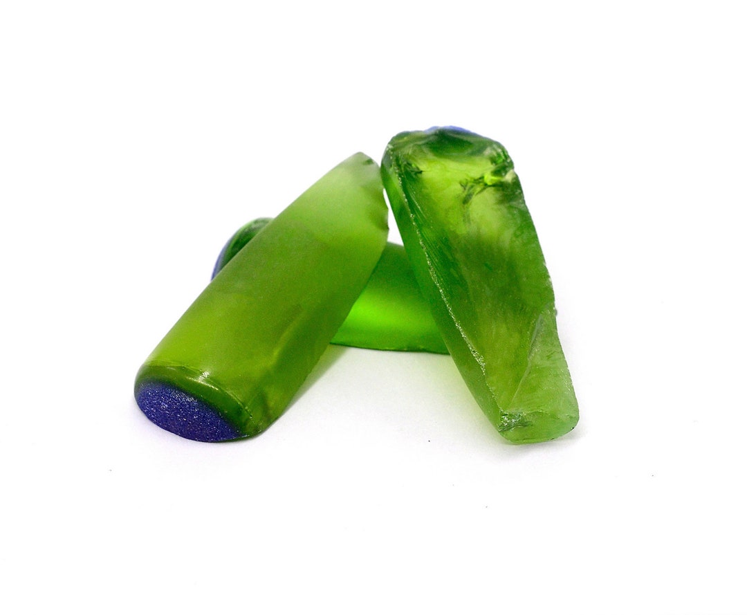 Lab Peridot Green Corundum Loose Rough Stone, Lab Created Peridot Green ...