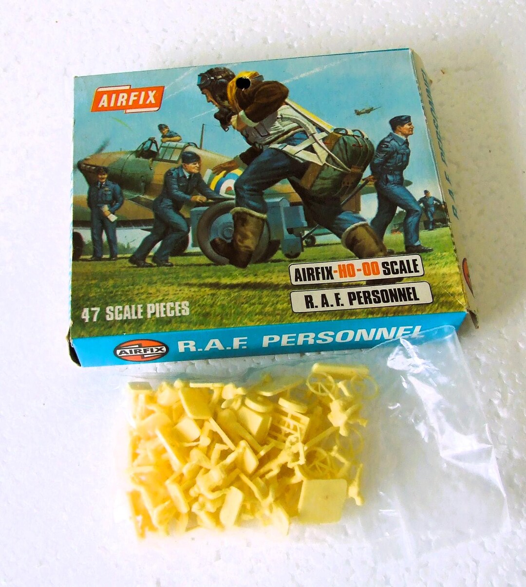 Airfix RAF Personnel Model - Etsy