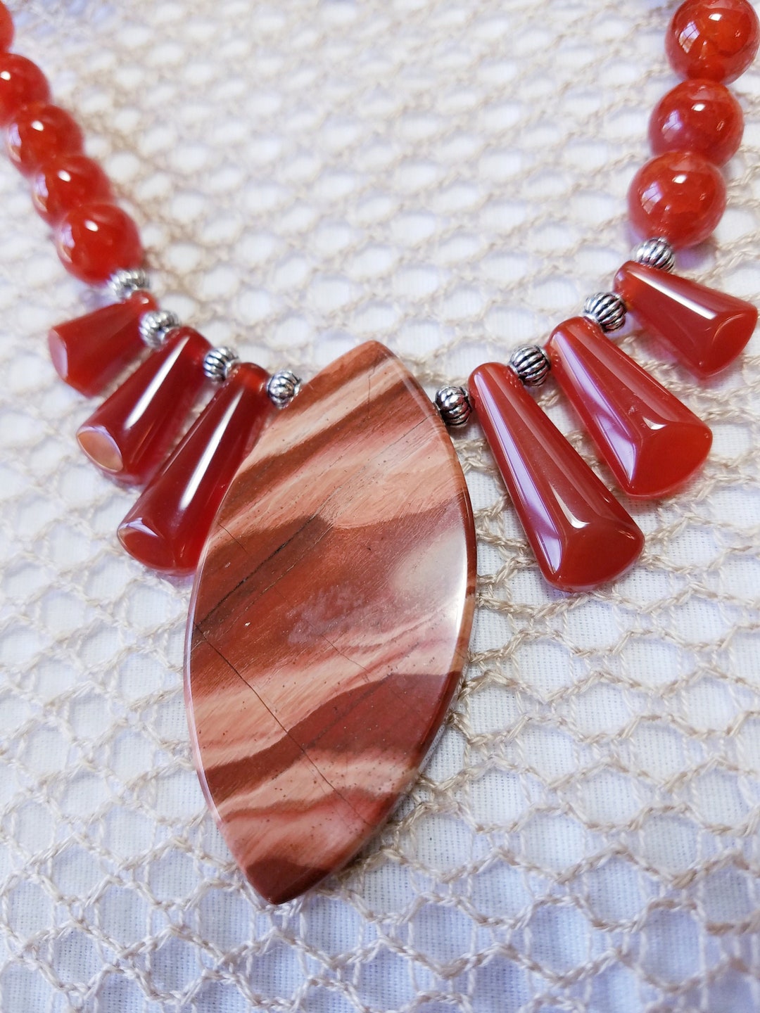 Colgante Australian Red Flower Jasper 57x30x6mm, con cuentas de ...