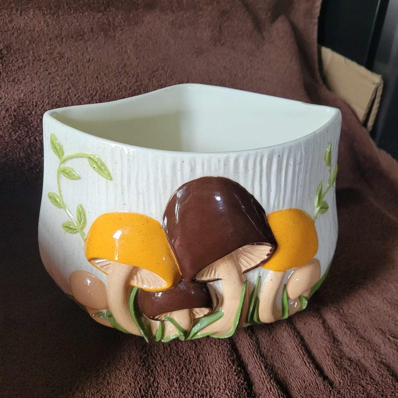 Vintage Mushroom Carousel 4 Section Divided Canister Set With Tray ...