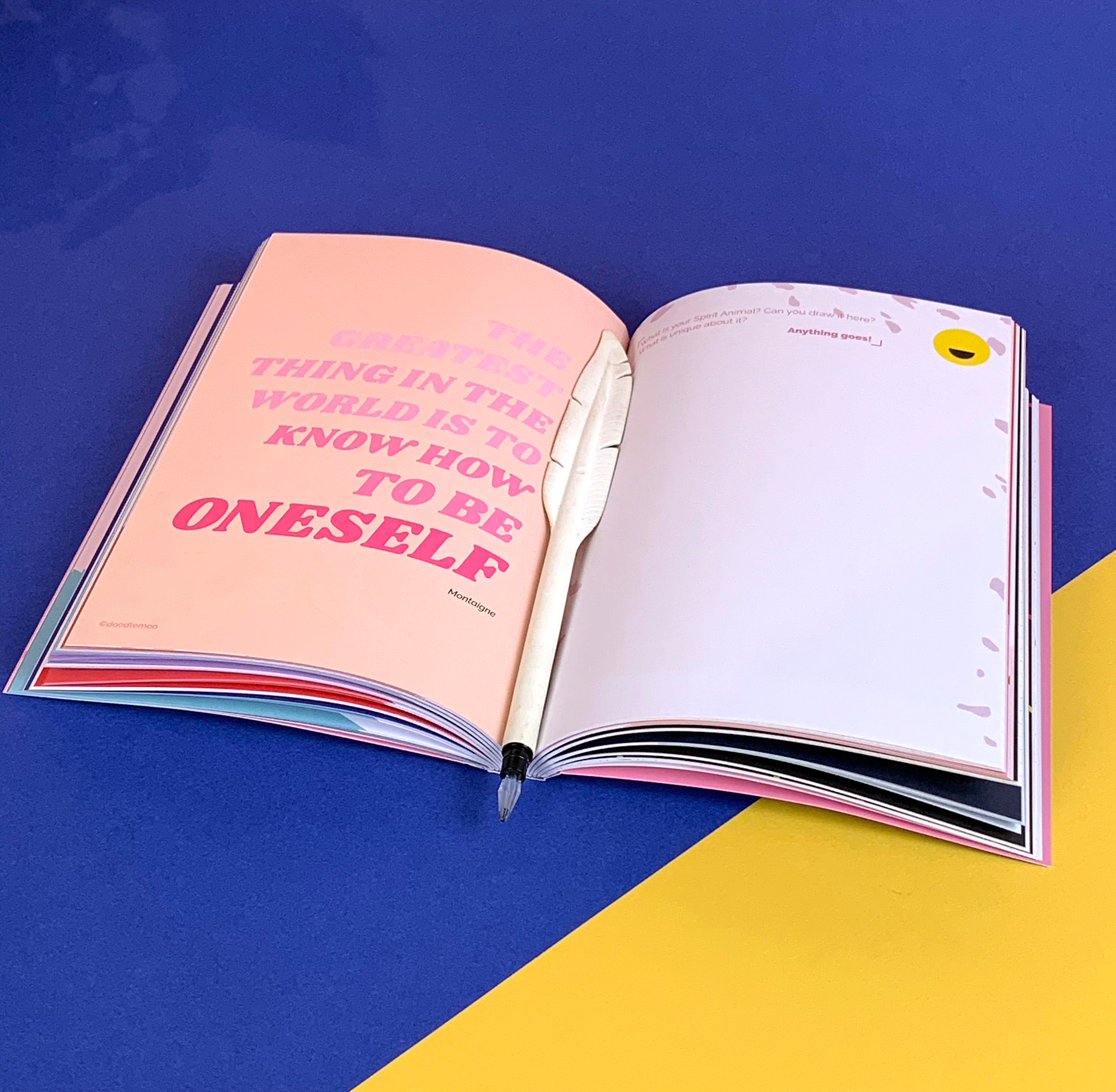 WEEKLY PLANNER DIARY - Kiss Me / Dateless Creative Weekly Planner ...