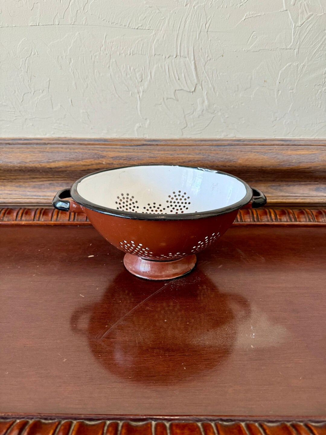 Vintage Farmhouse Enamelware Colander, Vintage Brown and White ...