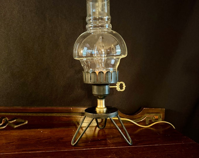 Vintage Hair Pin Leg Lamp, Vintage Clear Shade Hair Pin Leg Lamp, Mid ...