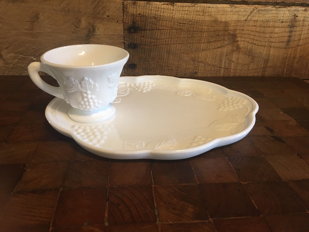 Vintage Snack Set, Colony Harvest Glass Snack Set, Milk Glass Grape ...