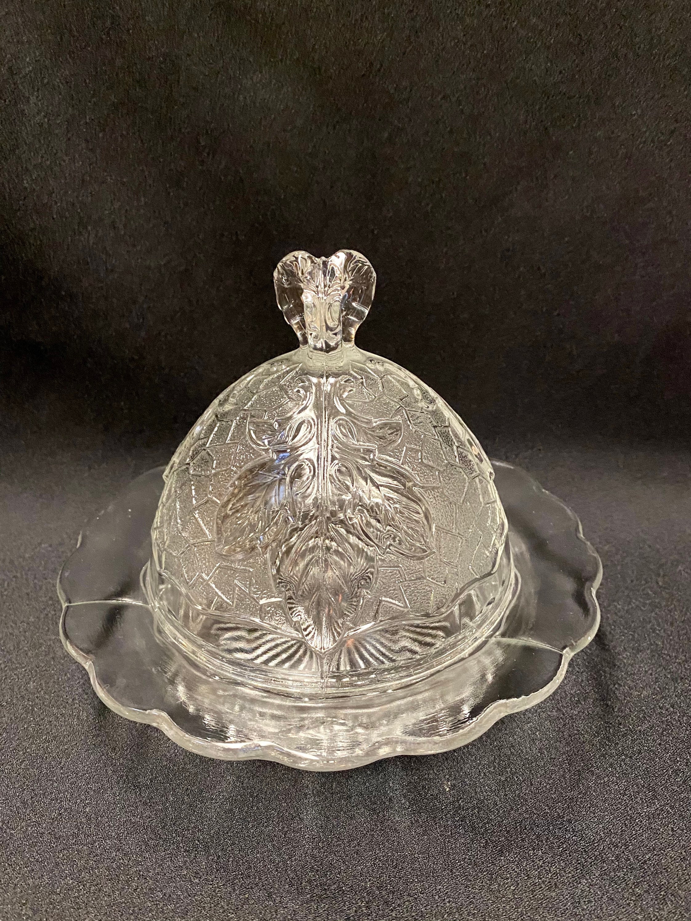 Vintage Round Butter Dish, Vintage Maple Leaf Clear Butter Dish by ...