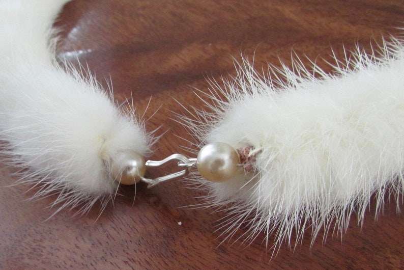 White Mink Fur Necklace - Etsy