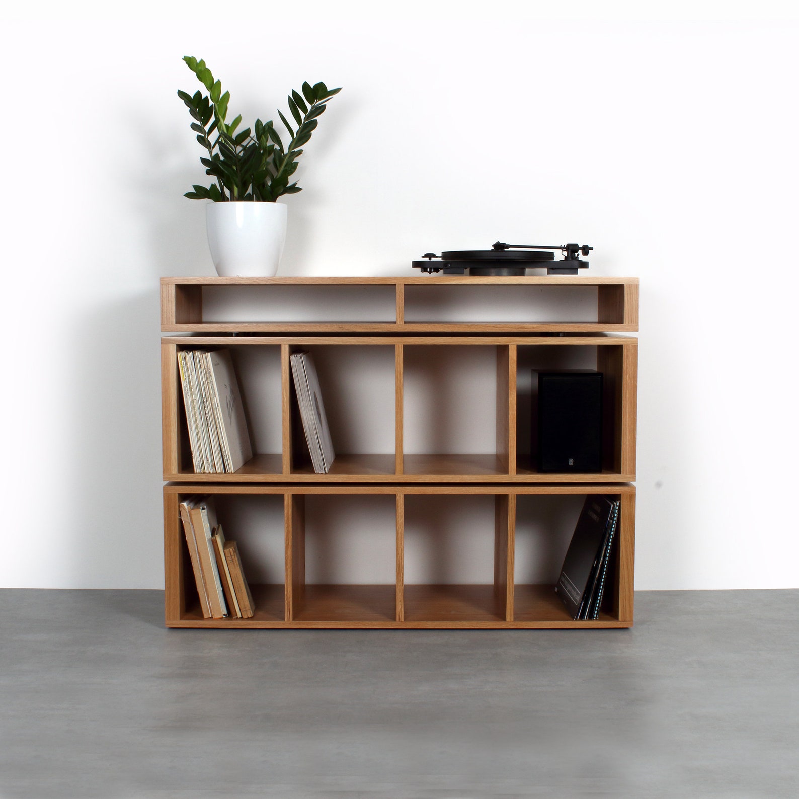 Turntable Stand DJ Stand With Vinyl Record Storage, Solid Oak, Cube ...