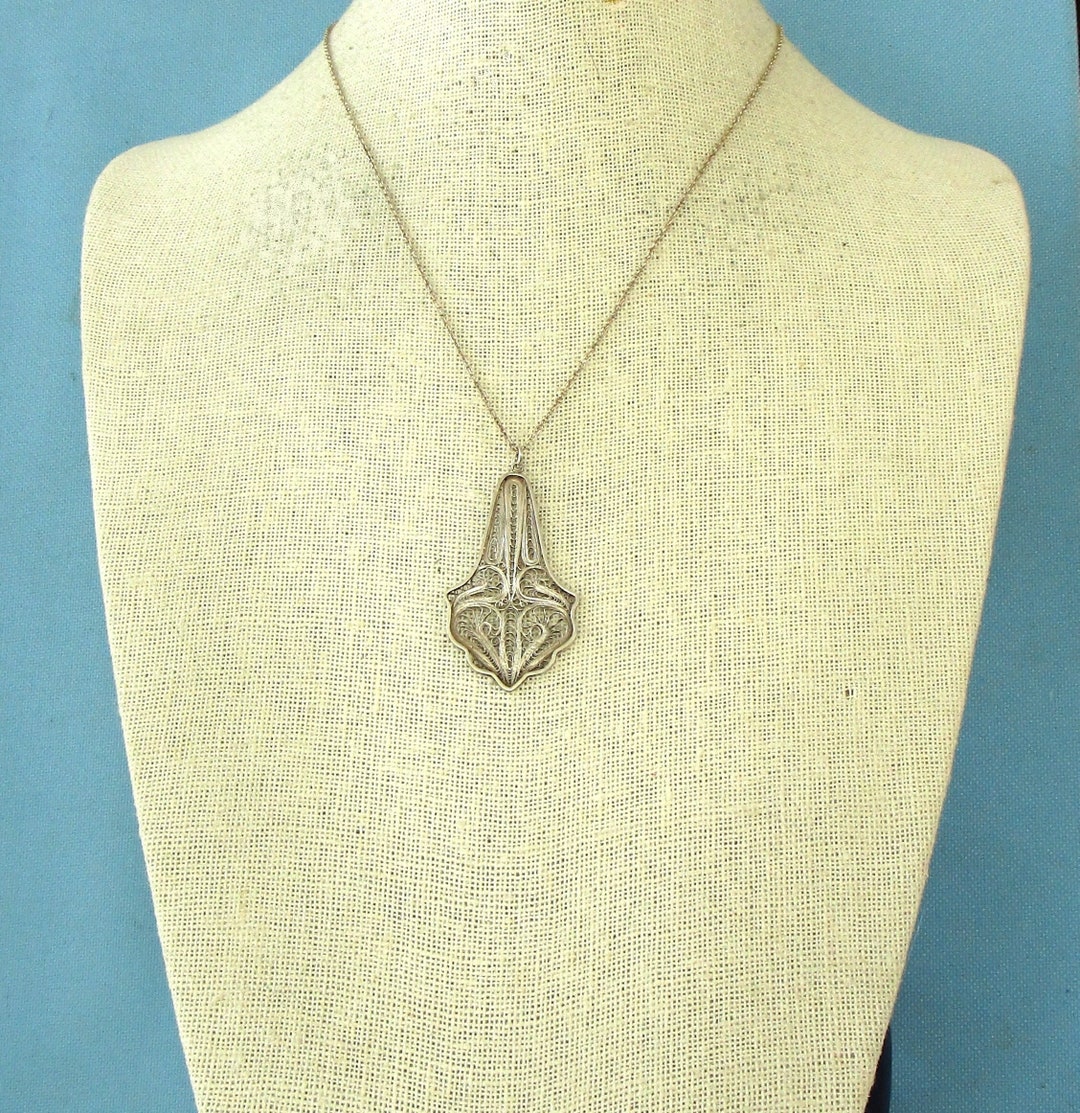 Silver Filigree Twisted Wire Pendant on Sterling Chain - Etsy
