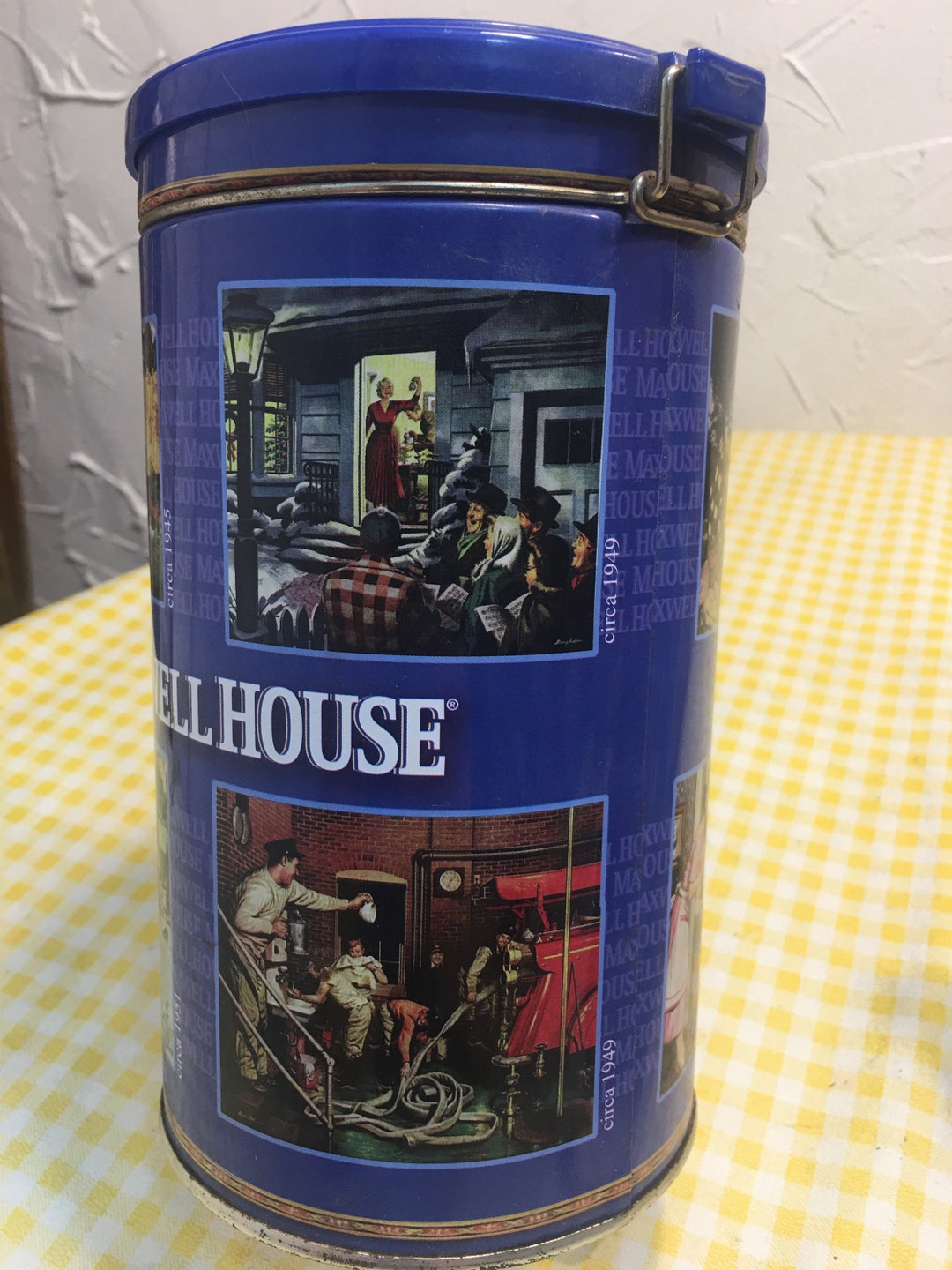 Vintage 1970's 1980's Normal Rockwell Maxwell House Tin With Hinged Lid ...