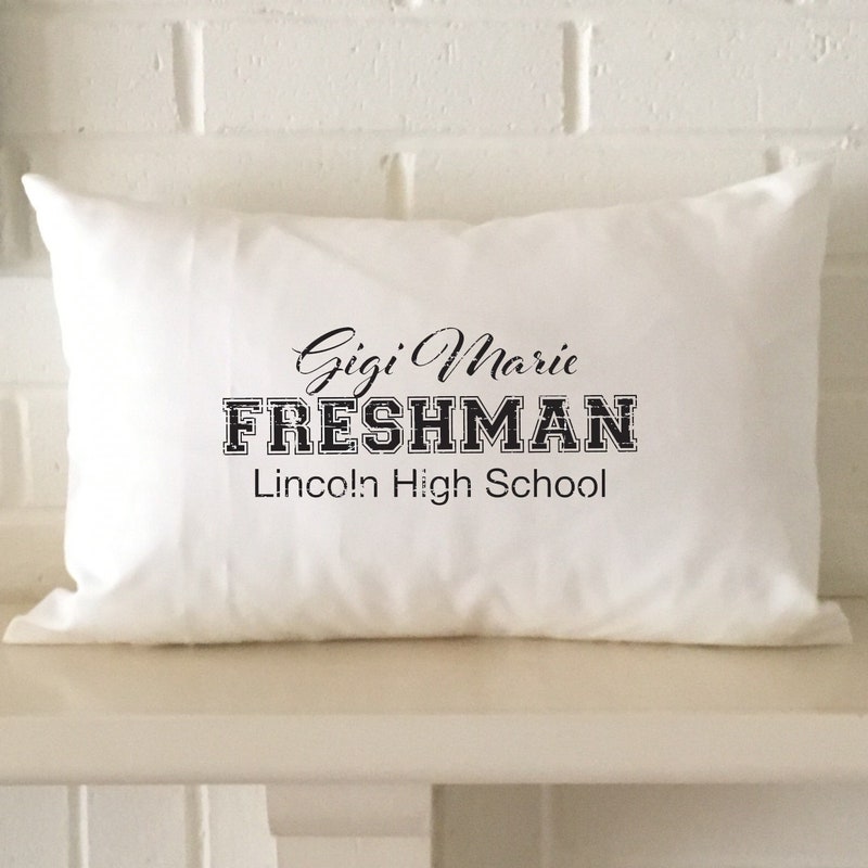 Grade 12 Graduation Gifts - 60+ Gift Ideas for 2025