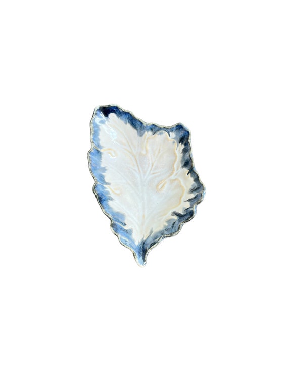White blue ceramic leaf - Gem
