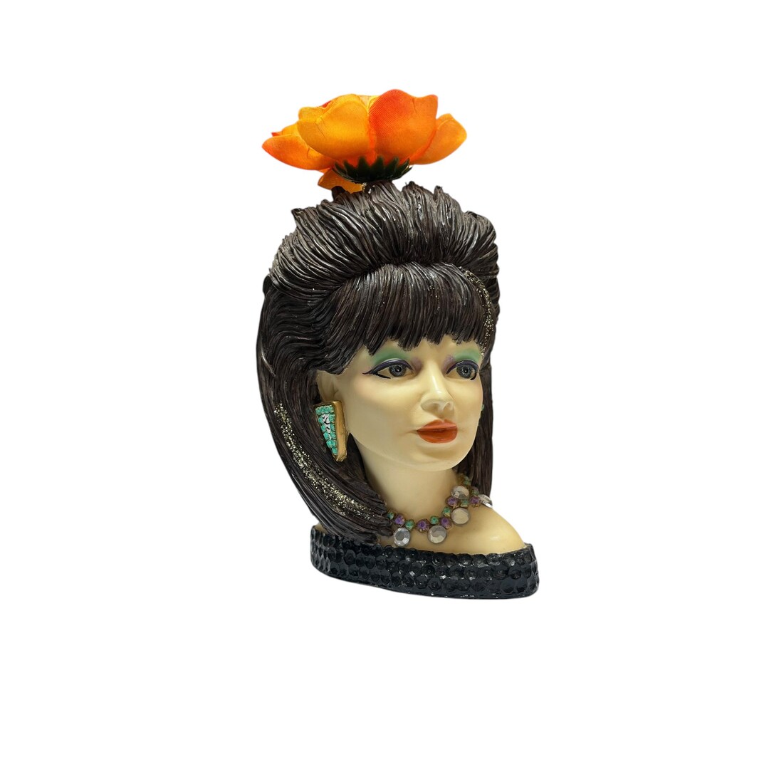 Rare Vintage Head Vase Lady Cameo Collectible Head Vase Cameo 2000 UDC ...