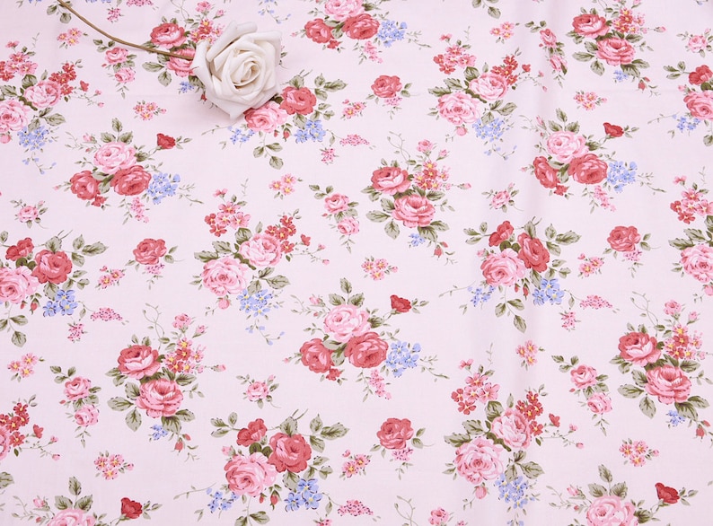 Retro Rose Floral Cotton Fabric, Shabby Chic Large Rose Cotton Flower ...