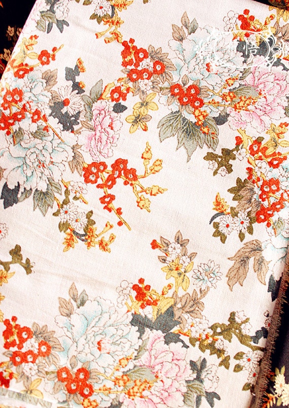 Large Flower On White Fabric Cotton Linen Fabric Quilting | Etsy