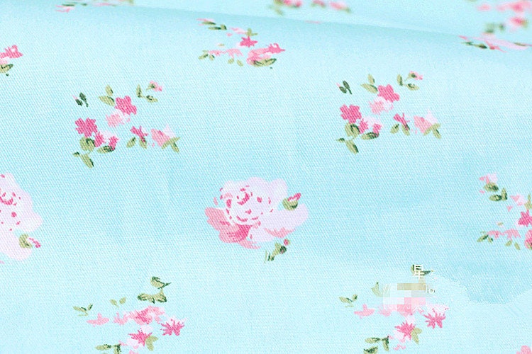 Rose Flower Cotton Fabric Large Floral on Green Cotton Fabric | Etsy