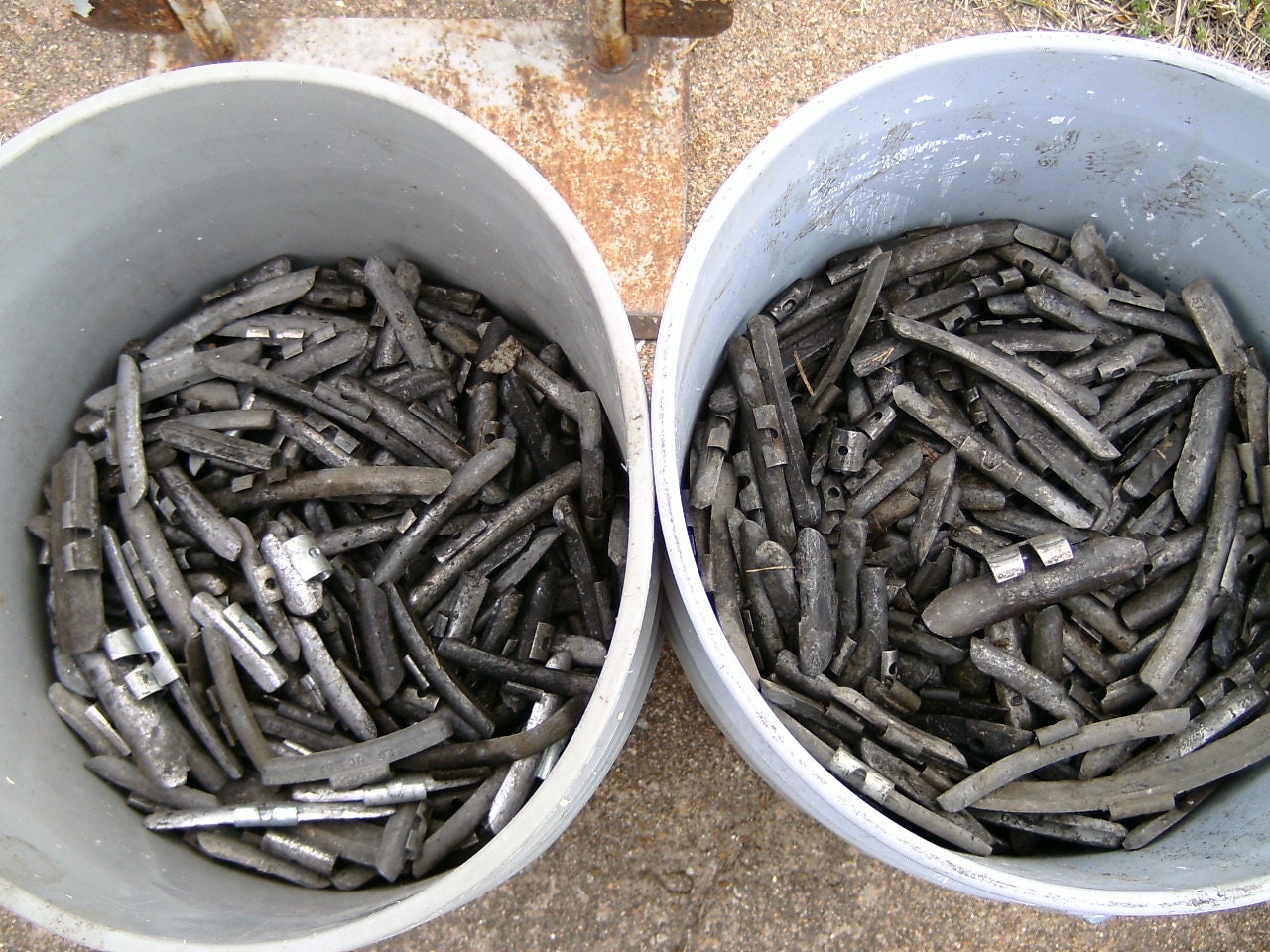 60 POUNDS Used Clip on Tire Wheel Weight Lead for Reuse/ Scrap Lead ...