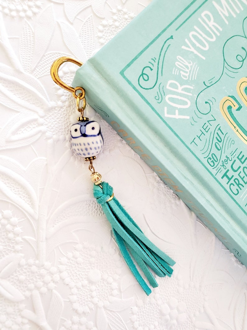 Gold Feather Metal Vintage Bookmark or Keychain With Cute Owl - Etsy