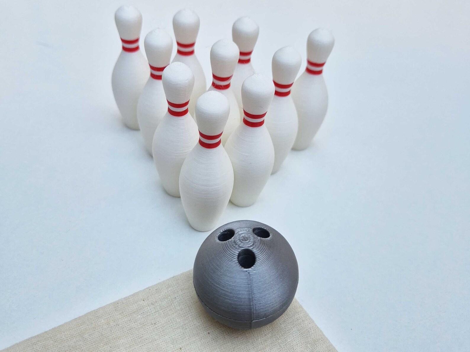 Mini Bowling, Portable Maxi-fun in Your Hands - Etsy