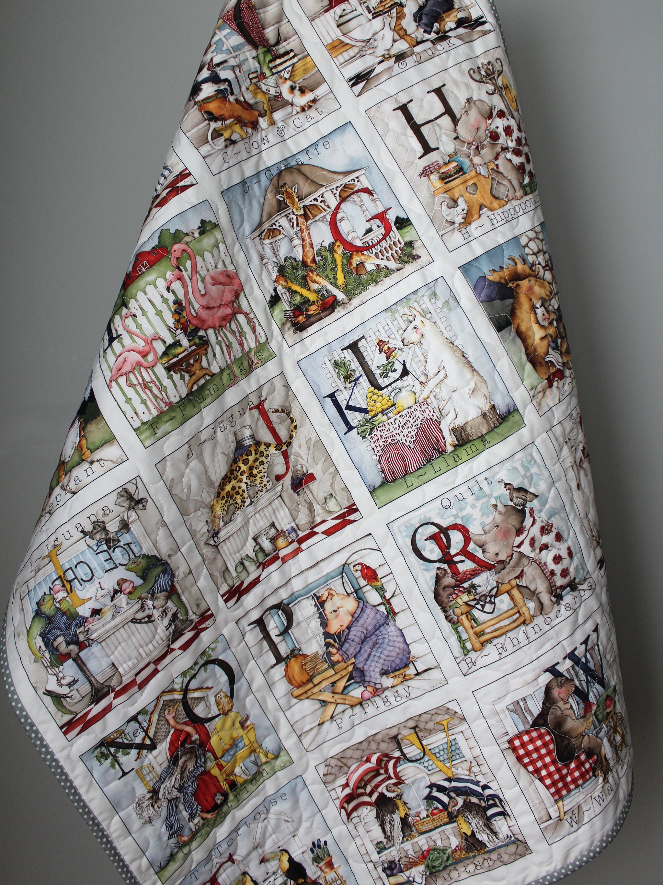 Vintage nursery quilt-ABC theme nursery-alphabet quilt-animal | Etsy