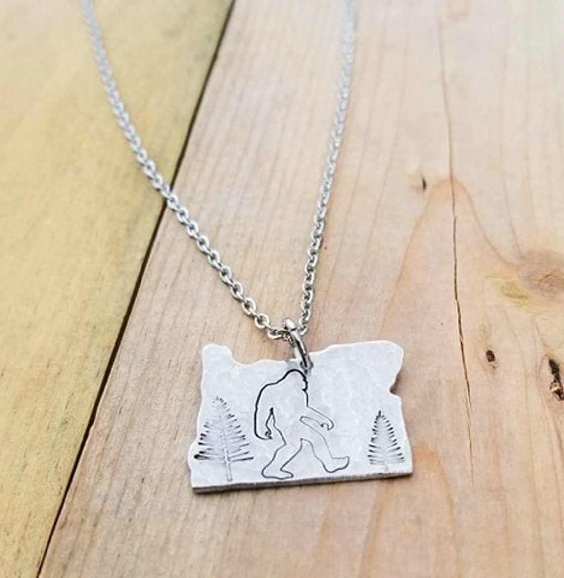 Oregon Bigfoot Necklace Oregon Jewelry Sasquatch Necklace - Etsy