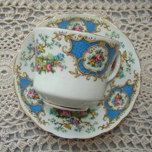 Foley China Blue "broadway" English Bone China - Chelsea Bird, Blue and ...