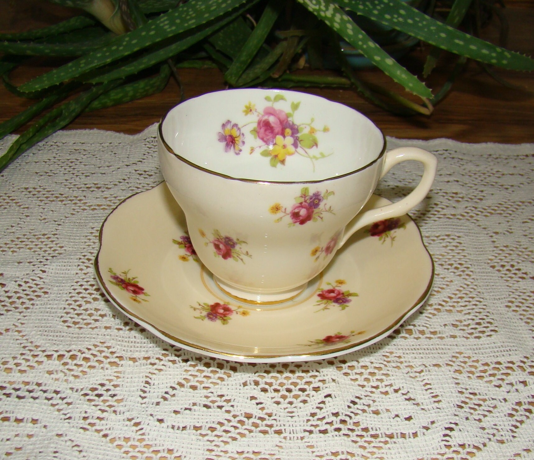 Home & Living Kitchen & Dining English Rare Foley Bone China Teacup and ...