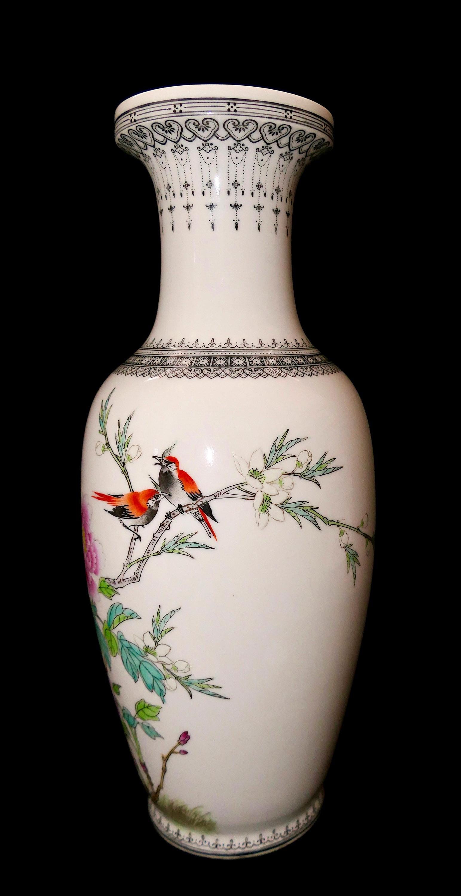 Vintage Chinese Famille Rose Xiangtuiping Hand Painted Peony Birds ...