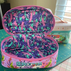 Mini Maker Case by Lillyella Stitchery | Tula Pink Homemade Fabric - Etsy