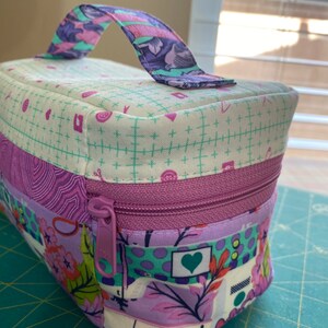 Mini Maker Case by Lillyella Stitchery | Tula Pink Homemade Fabric - Etsy