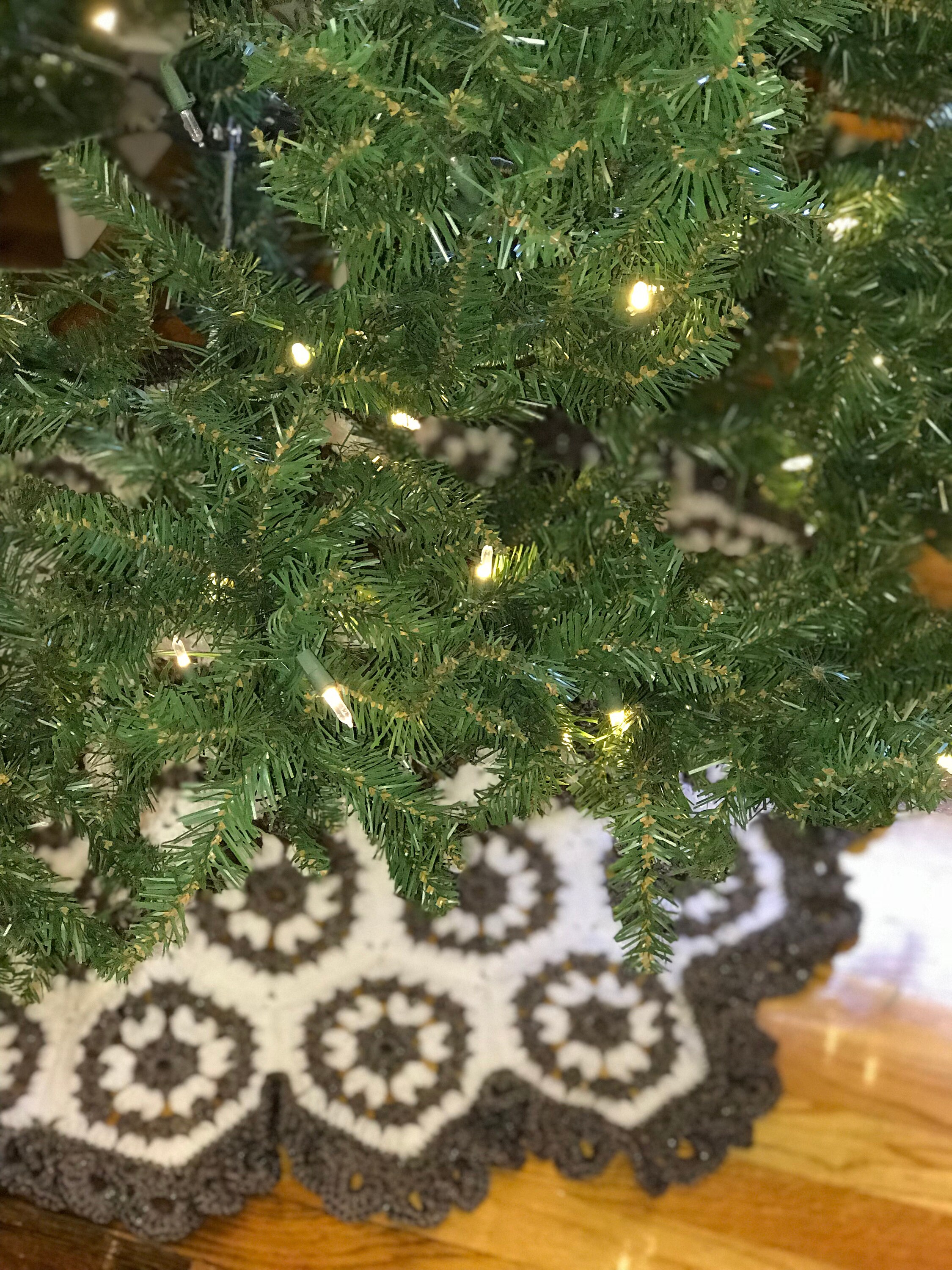 Handmade Crochet Christmas Tree Skirt - Etsy