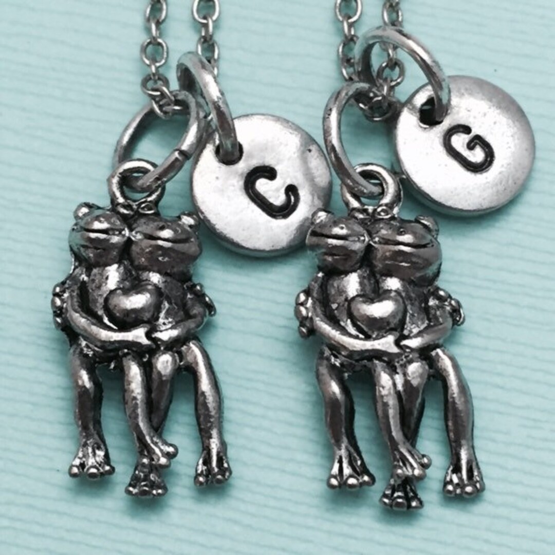 Best Friend Necklace, Hugging Frogs Necklace, Animal Necklace, Bff ...