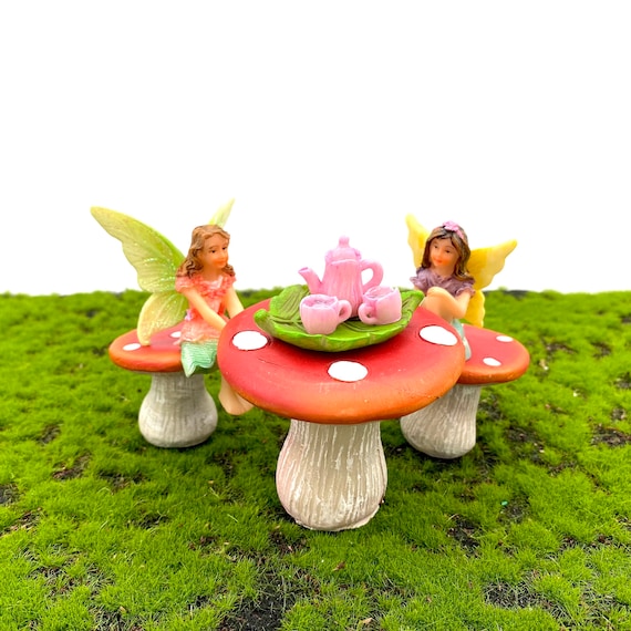 Mushroom table and chairs for sale store