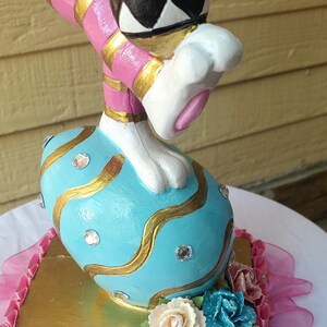 White Rabbit Figurine, Deluxe Dapper Rabbit, English Rabbit, White ...