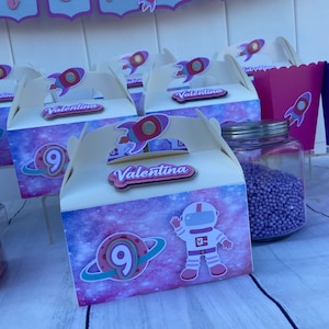 6 Pack Outer Space Girl Astronaut Gable Box, Astronaut Party Favor Box ...