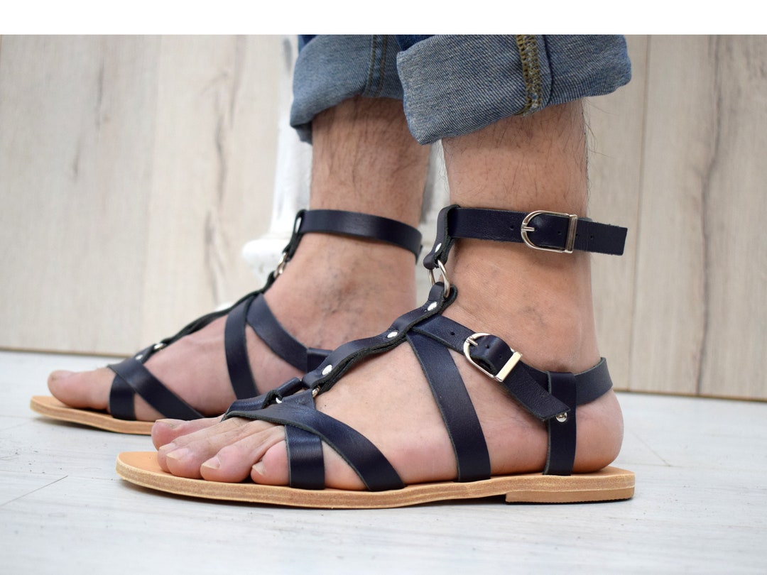Sandals for Men With Straps in a Bold Desing - Etsy