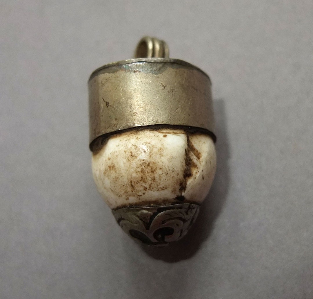 Handmade Metal Mounted Shell Pendant Nepal, Tribal Folk Jewelry Asia ...